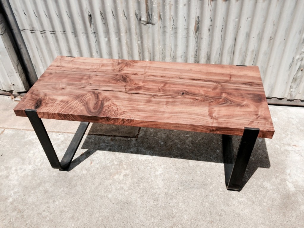 D Bench | Manual Labor