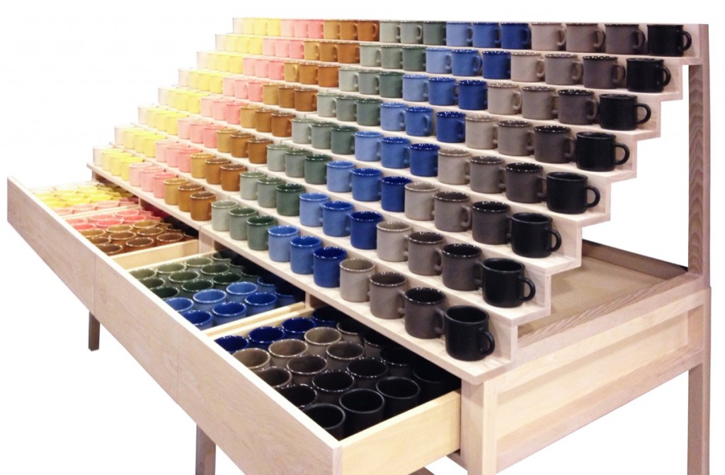 Zig Zag Display | Manual Labor